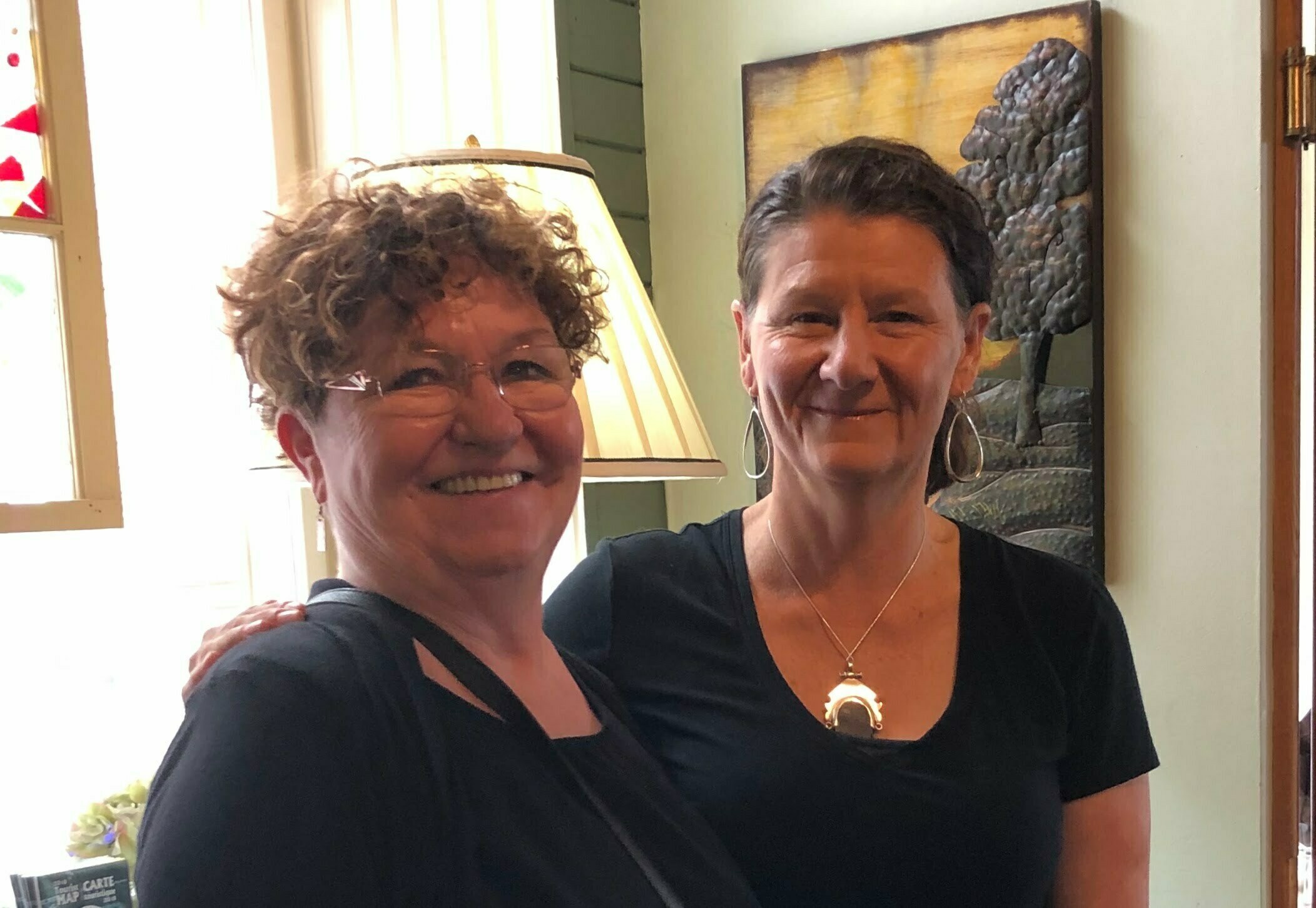 Meeting with Barbara Cartwright Humane Canada - Senator Yvonne Boyer